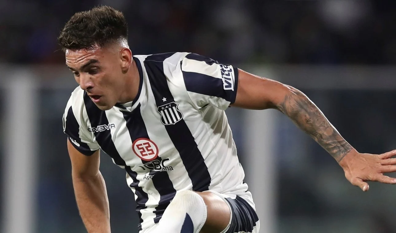 Enzo Díaz, el defensor que busca River – Casares Online